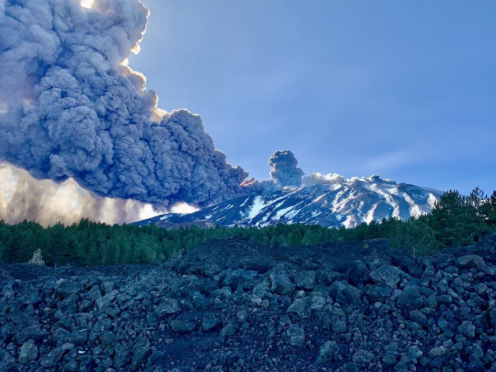 UN VULCANO CHIAMATO MONGIBELLO